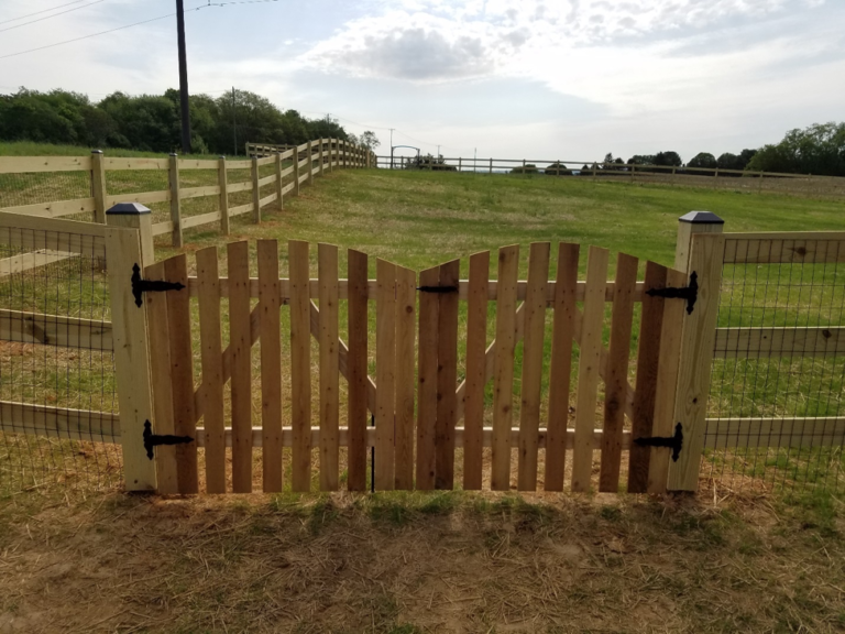 3 board paddock | Frederick Fence Company